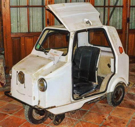 Acoma Mini Comtesse R Weirdwheels