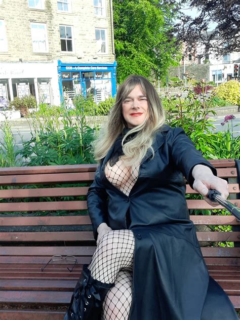 Outdoors Sissy 78 Pics Xhamster