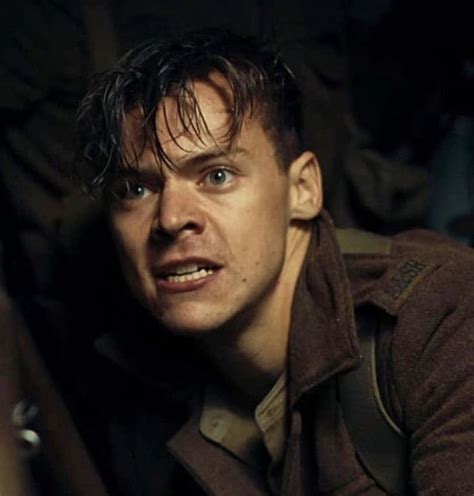 Pin By Styles Orama On Harry Styles Dunkirk Harry Styles Dunkirk
