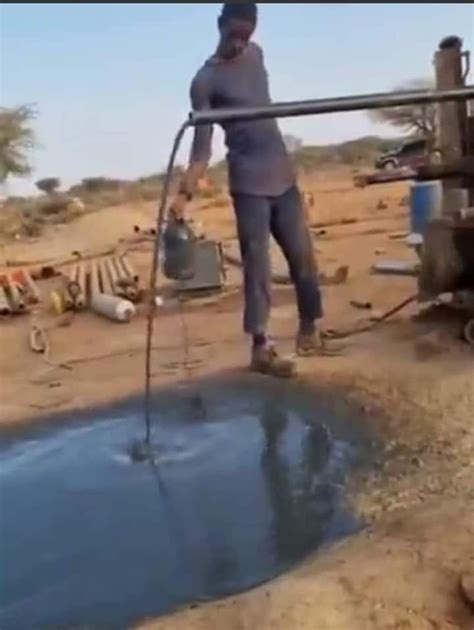 Khabiir Sharaxaad Ka Bixiyay Heerarka Uu Maro Soo Saarida Shidaalku Iyo