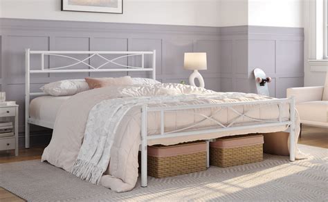 Yaheetech 4ft6 Double Bed Frames Metal Slatted Bed Platform With Curved