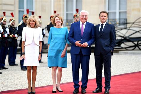 Brigitte Macron Hat Sie Sich Bei Ihrem Neuen Look Von Kate Inspirieren