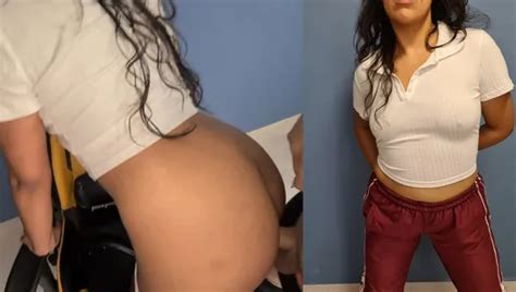 Meine Teen Tochter Gibt Mir Ihren Arsch Zum Sex Für Eine Neue Tablette