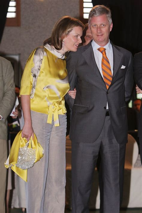 Pin Auf Guardar Rápido In 2024 Fürst Adele Familie