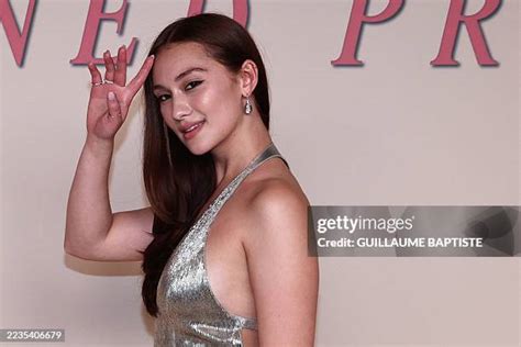1477 Lola Tung Photos And High Res Pictures Getty Images