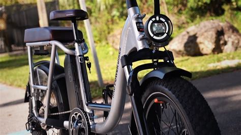 Radrunner 2 Vs Radrunner Plus 7 Helpful Differences String Bike