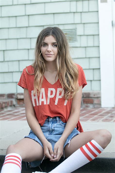 Brand Model And Talent Izzy Johnson New Face Women