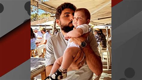 ზურიკო დავითაშვილის მეუღლე პატარა დათის ახალ ფოტოებს აქვეყნებს Youtube