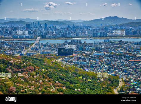 Seoul Cityscape In South Korea City Landscape Of Yongsan Gu And
