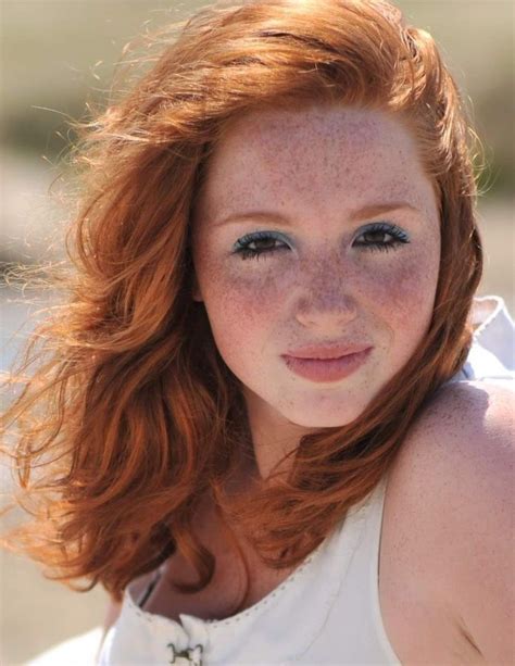 Pin By Anthony Dimedio On Beautiful Redhead Red Hair Freckles Beautiful Freckles Stunning