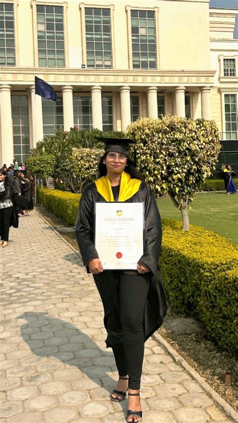 Shruti Dixit On Linkedin Graduated🎓