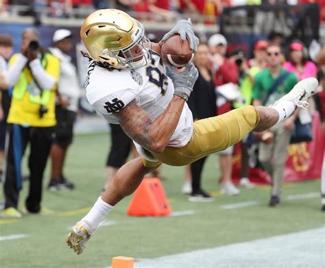 Canadian Prospects Chase Claypool Neville Gallimore Not Taken In First Round Of Nfl Draft The