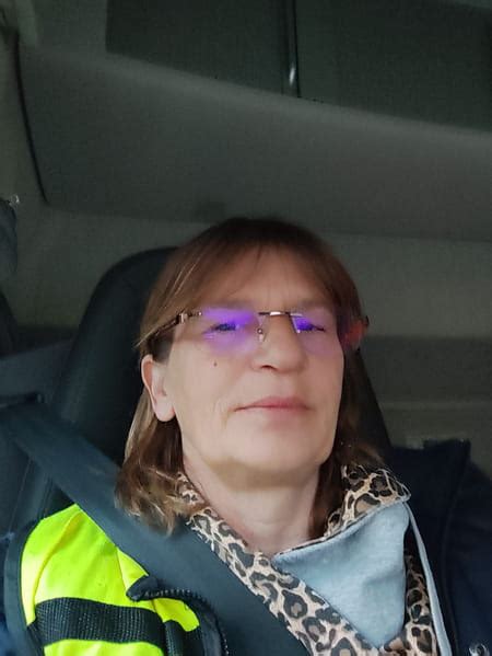 Nathalie Leclere Nathalie Leclere 54 Ans LunÉville Chateau Salins