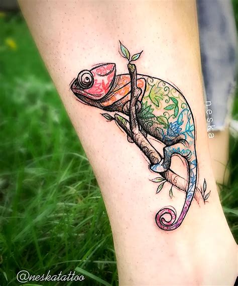 15 Unique Chameleon Tattoo Ideas For Striking Ink Inspiration