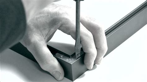 Assembling Metal Picture Frames I Metropolitan Picture Framing Metropolitan Picture Framing