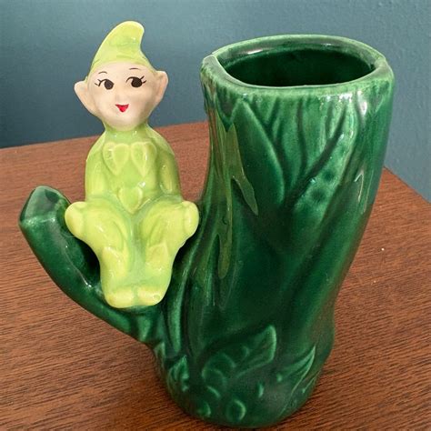 Vintage Treasure Craft Pixie On Tree Stump Ceramic Vase 4” Kitschy