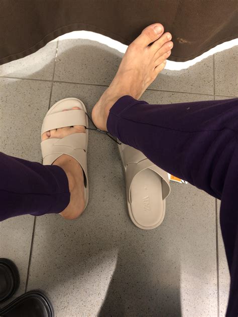 My Big Feet R Male Feet