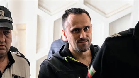 Българският лекоатлет Петър Дачев хванат с 30 кг кокаин остава в ареста Nova