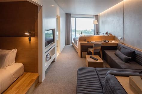 深圳 Type C Small Hotel Room Hotel Interiors Hotel Room Design