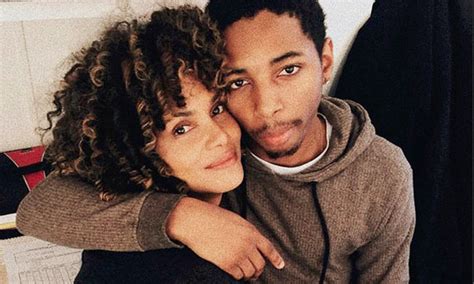 Lynette Mckees Instagram Twitter And Facebook On Idcrawl