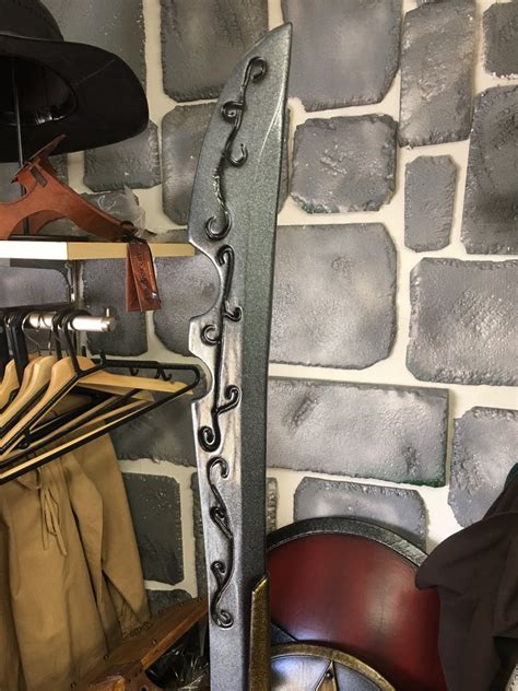 Lorian Glaive Larp Gear