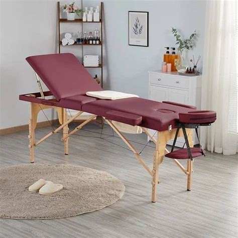 Wooden Massage Table For Acupuncture At Best Price In Nagpur Id