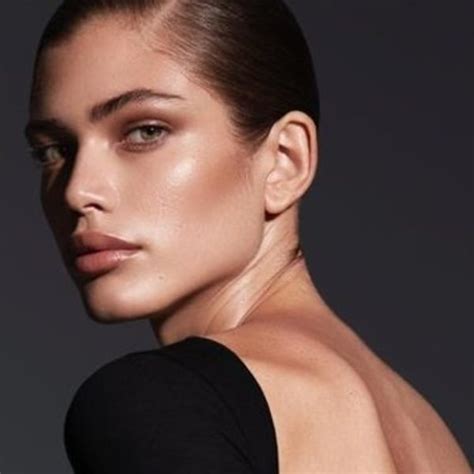 Victorias Secret Hires First Transgender Model After Criticism