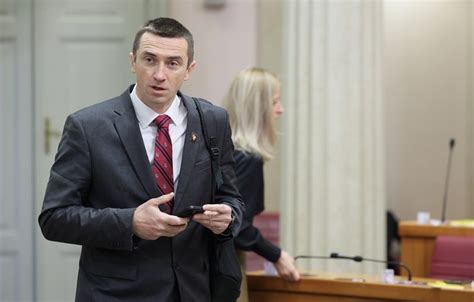 Ivan Penava Sanader Je Za Plenkovića Mala Beba Kamenjar