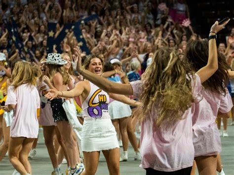 Photos Bid Day 2022 The Daily Gamecock At University Of South Carolina