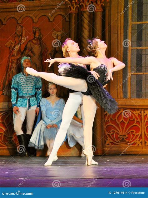Swan Lake Ballet Performance Editorial Stock Image Image Of Ballet