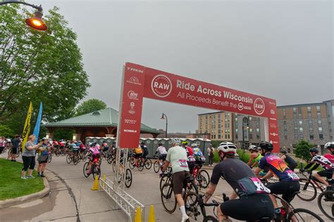 [photos] 1 000 Cyclists One Day 2025 Ride Across Wisconsin