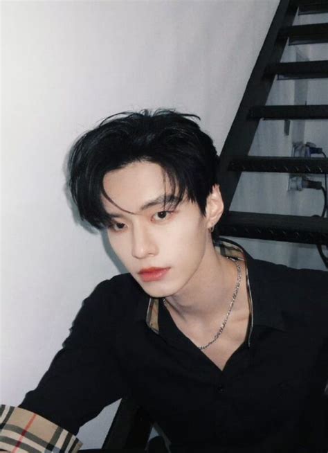 He Yu 何与 Profile Facts And Ideal Type Updated Kpop Profiles