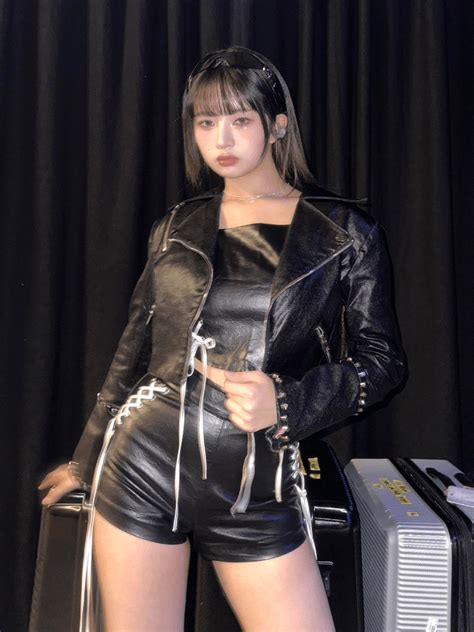 Her Japanese Body Is So Tight She Would Moan So Loud And Cutely When