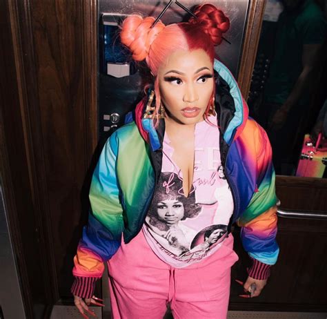 After 1 Hour Of Release Red Ruby Da Sleeze By Nicki Minaj Peaks At No 1 On The U S Itunes