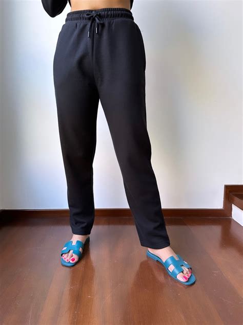 The Uncuffed Sweatpants In Black