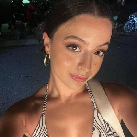 “de Muur Van Mensen Bleef Maar Komen” K Popster Een Van De Vele