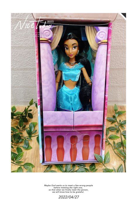 開春特價【桃子小舖 ♥ Ps 】迪士尼公主芭比公仔（愛紗愛麗兒貝兒茉莉） Disney Store Yahoo奇摩拍賣