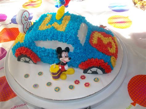 Mickey And His Car