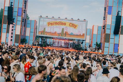 Paradise City 2026 Vervolledigt Affiche En Zet Koers Naar De Zomer