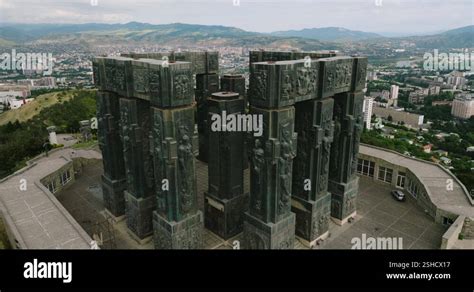 Chronicle Of Georgia Massive Stone Pillar Monument Complex In Tbilisi