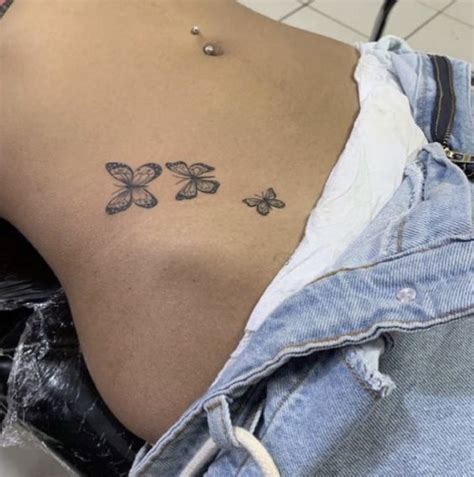 Pin By Maria On T A T T O O S Hip Tattoo Tattoos Small Tattoos