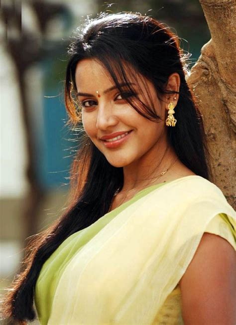 Telugu Xxx Bommalu Pictures Priya Anand Unseen Photos Wallpaperslove