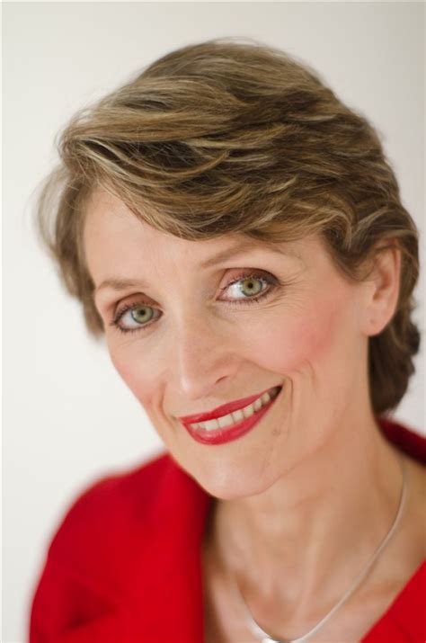 Pictures Of Mariana Tosca