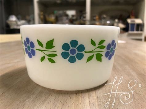 Pyrex Jaj Rare Pattern Hobbies And Toys Collectibles And Memorabilia