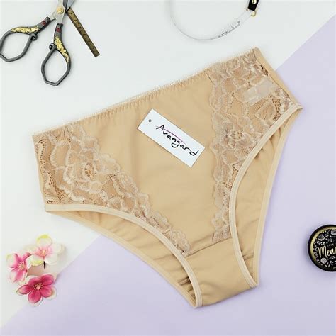 Памучни бикини колан 441 4