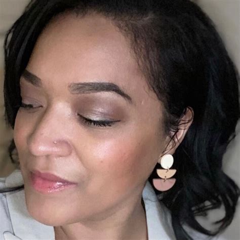 Sofia Necklace Pearl Necklace Wedding Necklace Layering Necklace Bridesmaid T