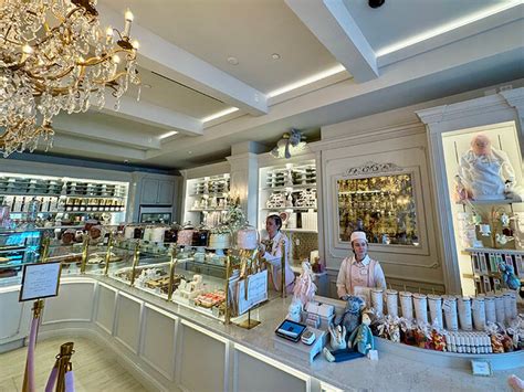 The Cake Bake Shop At Disneys Boardwalk Your Complete Guide
