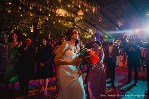 Deeya Laki Rajan And Rohan Thomas John Chamara Vajra Bangalore Weddingsutra