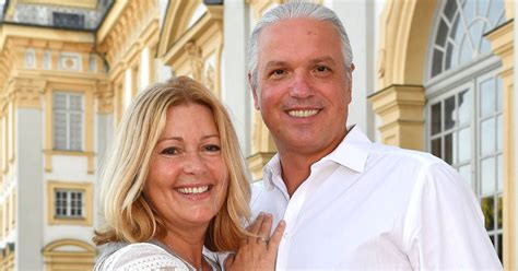 Rosenheim Cops Star Karin Thaler Vom Disco Flirt Zur Wahren Liebe Buntede