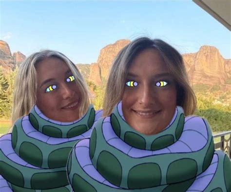 Kelly And Katherine Davidson On Vacation With Kaa By Yashalkaalover On